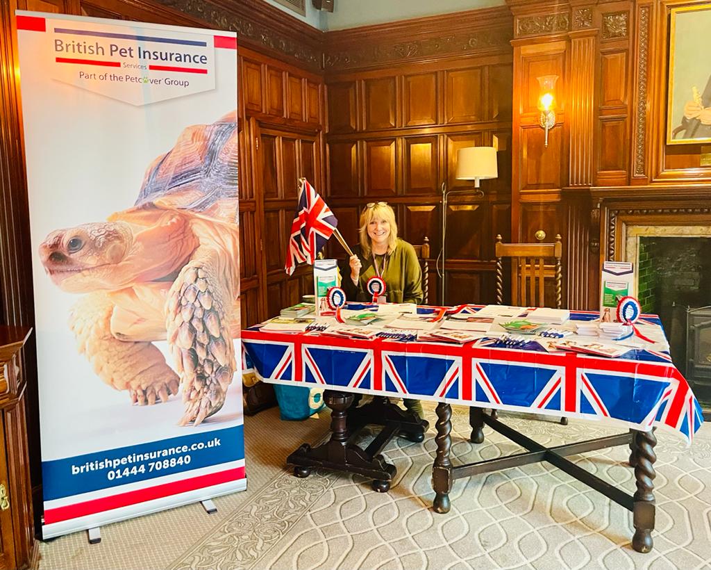 British Pet Insurance Spread Their Wings at the PFMA Parrot Nutrition ...